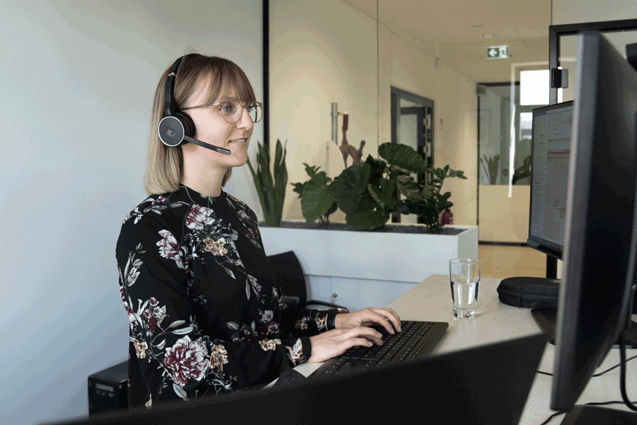 Kennen Sie schon…? Lena aus unserem Sales-Team